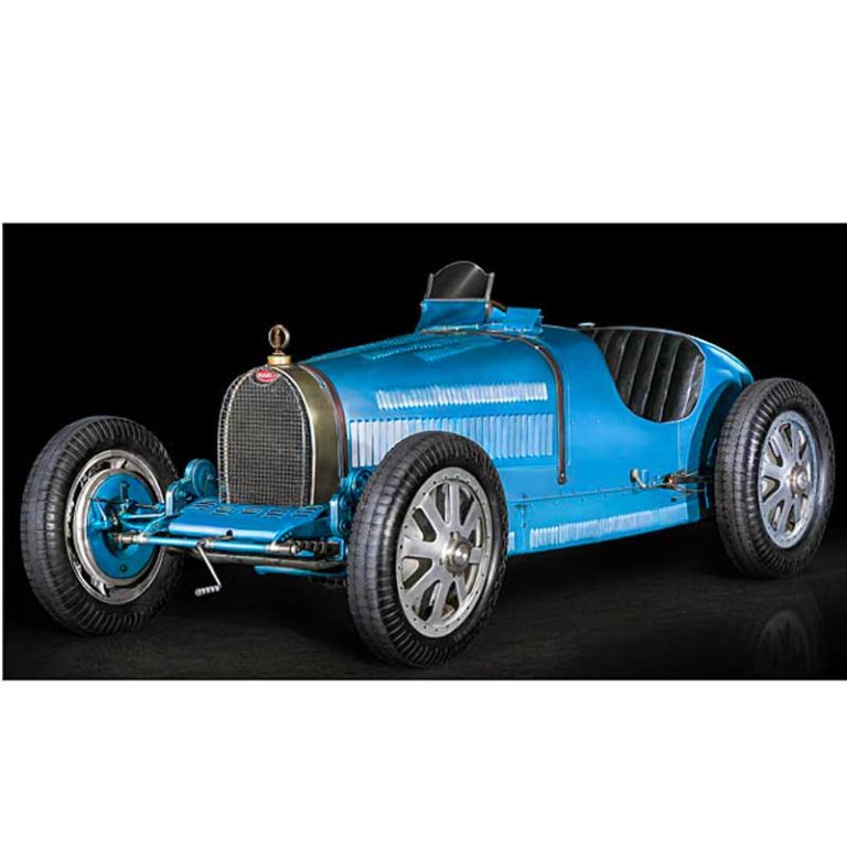 Plastic 1/12 Scale Model Kits | Scale Model Shop